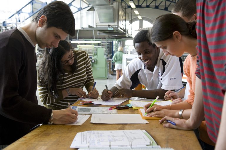 ENSAIT, Ecole Nationale Supérieure des Arts et Industries Textiles