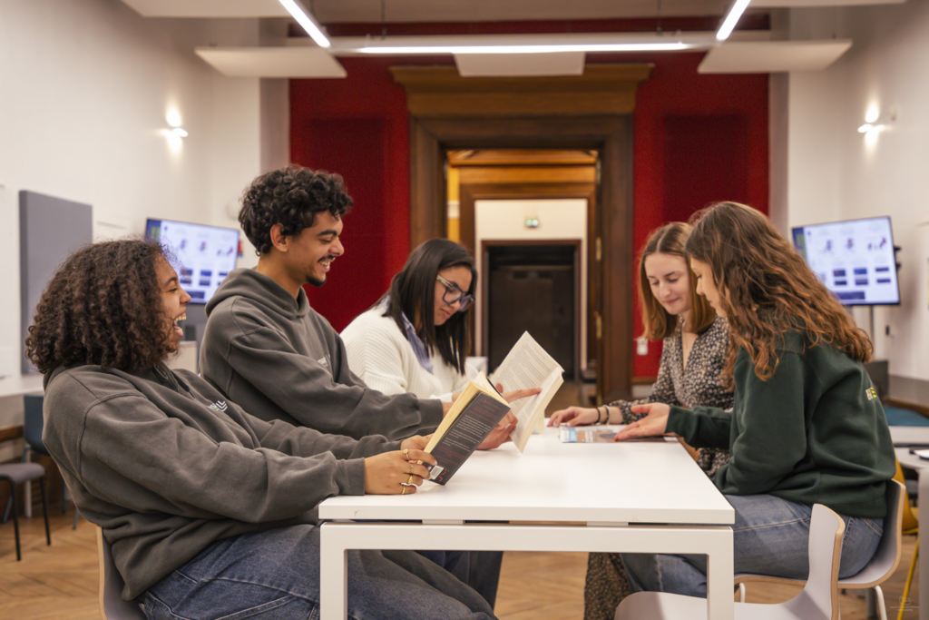 ENSAIT - Ecole Nationale Supérieure des Arts et Industries Textile